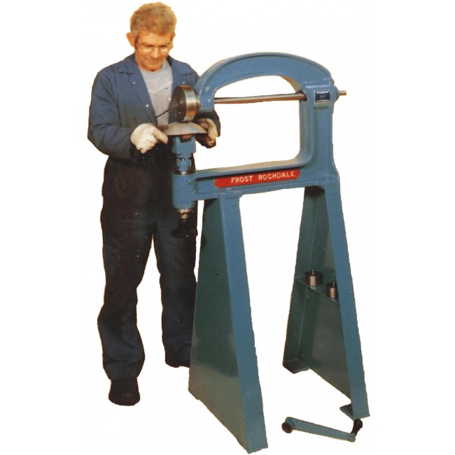 21''Gietijzeren Frame Wheeling Machine - compleet met vloersteunen en ...